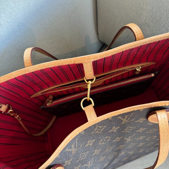 Louis Vuitton | Bags | Louis Vuitton Neverfull Mm Interior Cherry ...